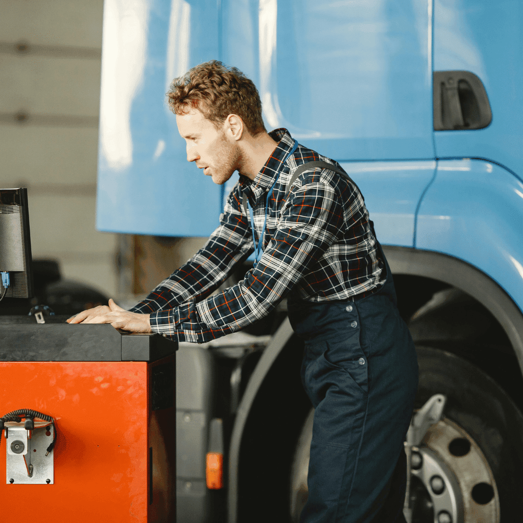 Heavy Truck & Trailer Repair in Montreal | MTL Roadside